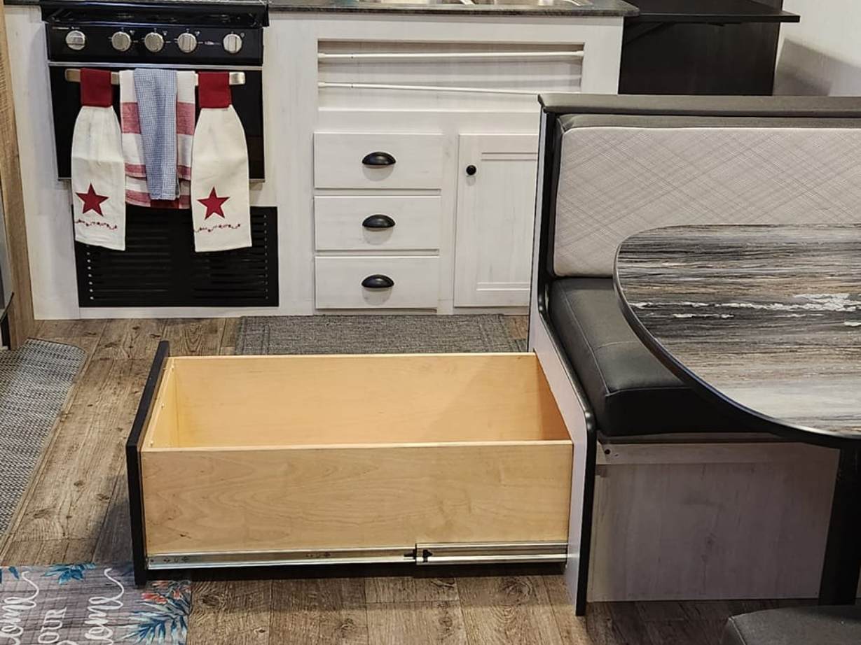 RV Storage Cost Calculator 2025 - Free RV Storage Budget Planner Tool